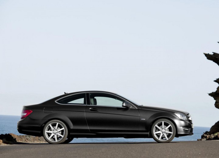 Mercedes-Benz C-class Coupe (C204 facelift 2011) C 250 (204 Hp) G-TRONIC